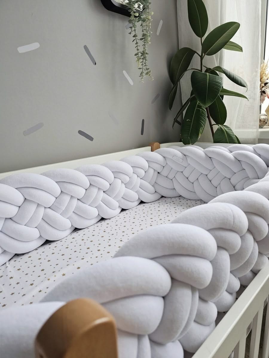 Braided crib bumper white – KariStudio
